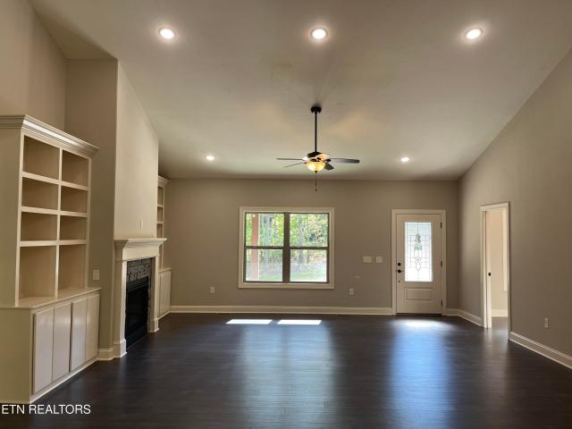 2212 Goodson Tr