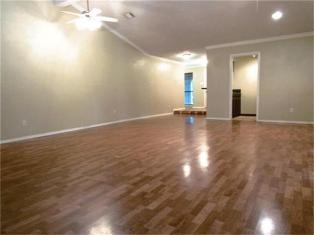 2212 S Belmont Dr, Richmond, TX 77469 | MLS #35122 | Compass