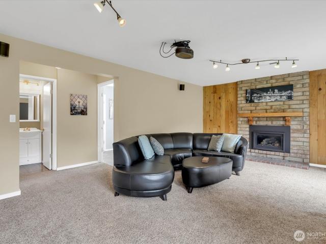 2212 th Ave NE, Redmond, WA 98052 | MLS #2507