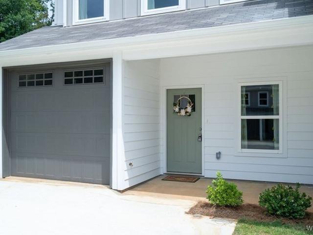 22133 Cove Ln, Woodstock, AL 35111