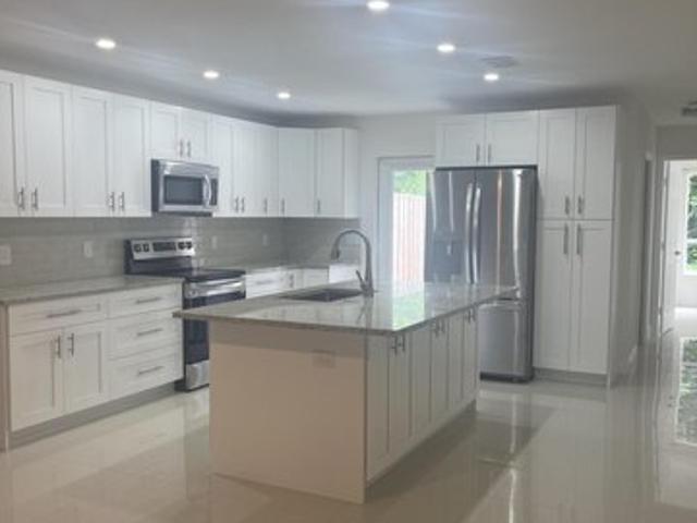 22133 SW 62nd Ct, Boca Raton, FL 33428