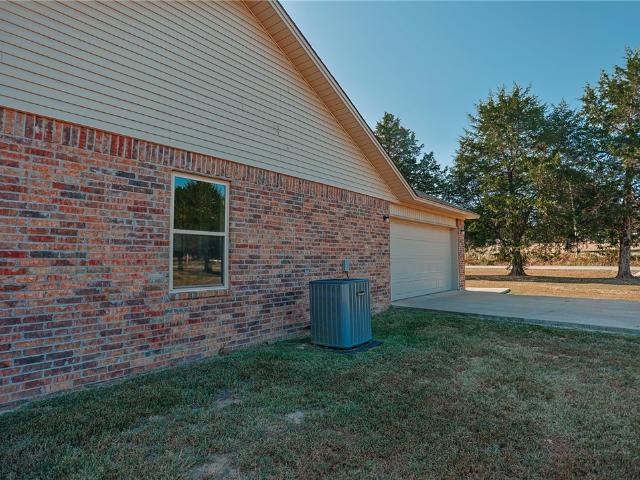 22131 Highway 307