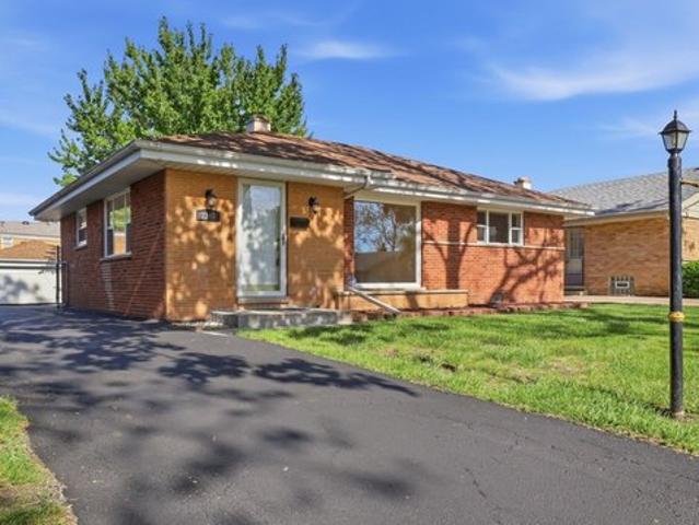 2213 Mayfair Ave, Westchester, IL 60154