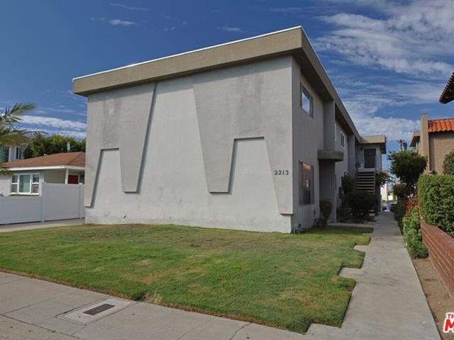 2213 Nelson Ave, Redondo Beach, CA 90278