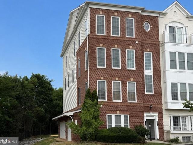 2213 Oberlin Dr, Woodbridge, VA 22191