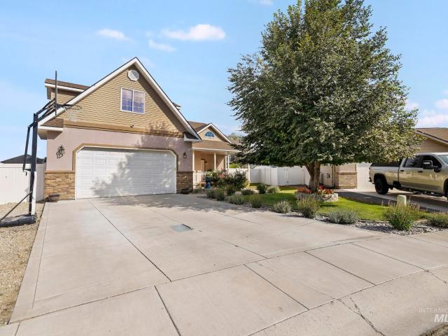 2213 Alex Dr