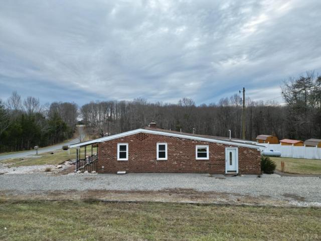 2213 Fancy Grove Road