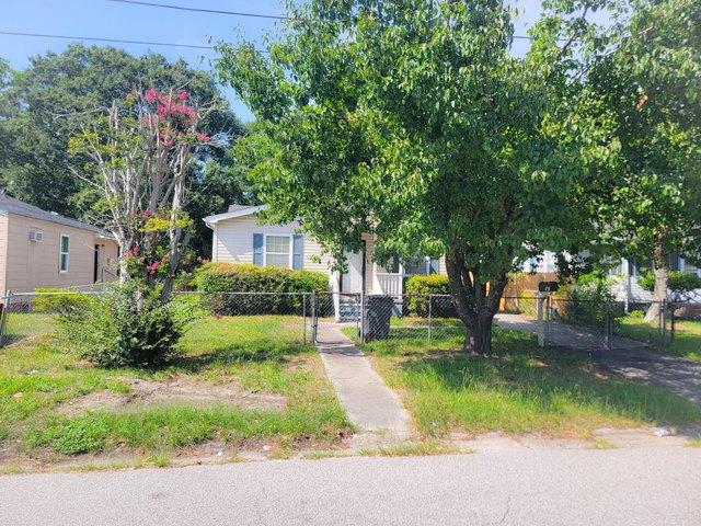 2213 Suffolk St, North Charleston, SC 29405