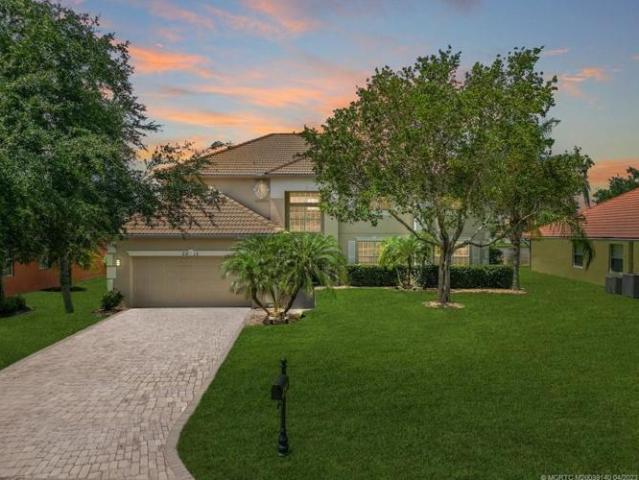 2213 SW Panther Trce, Stuart, FL 34997
