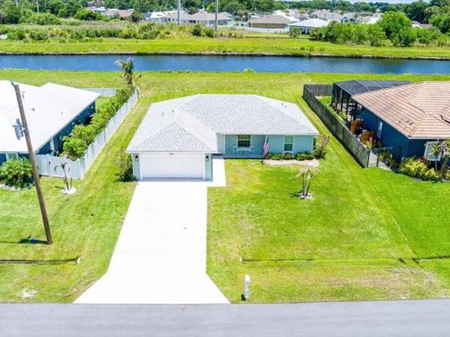 2213 SW Salmon Rd, Port Saint Lucie, FL 34953
