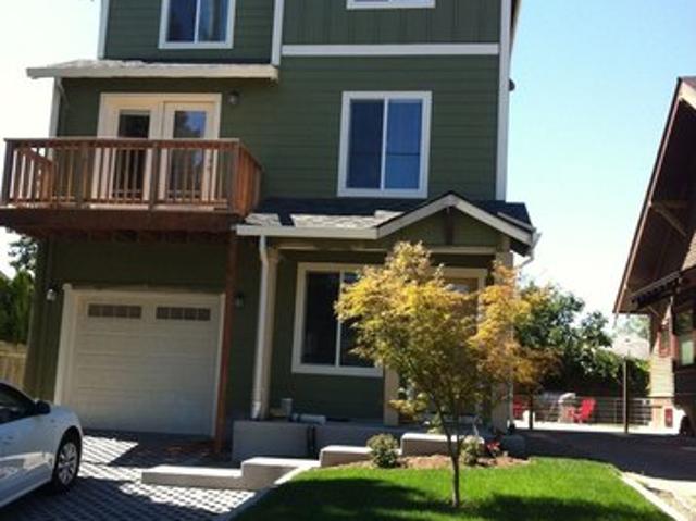 2213 SE 60th Ave, Portland, OR 97215