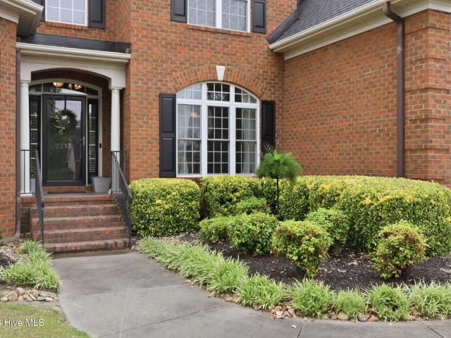 2213 Yadkin Court