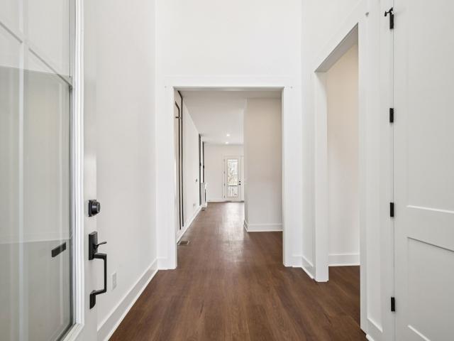 2213 18th Ave N, Nashville, TN 37208 | MLS #3144 | Compass