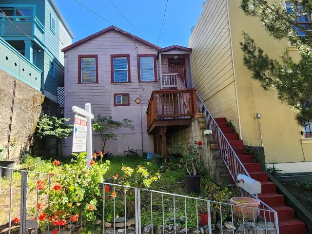 2213 25th St, San Francisco, CA 94107 | MLS #426121 | Compass