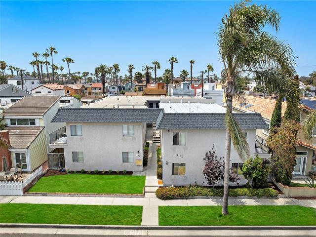 221 10th Street
