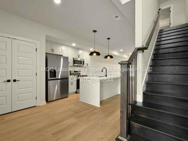221 231 Sumac Rd 2 Bedroom Apartment for Rent at 221 Sumac Rd, Raymore, MO 64083