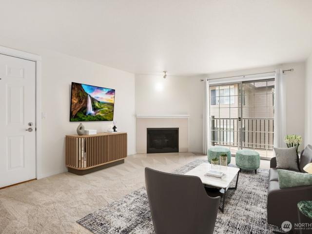 221 9th Street # C303