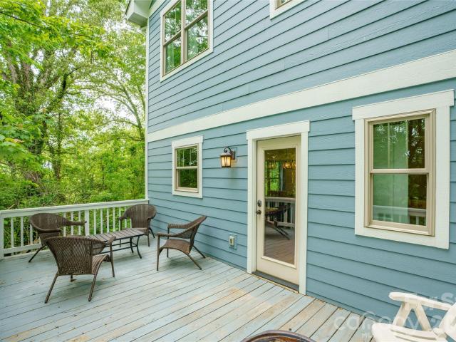 221 Courtland Pl, Asheville, NC 28801 | MLS #4380