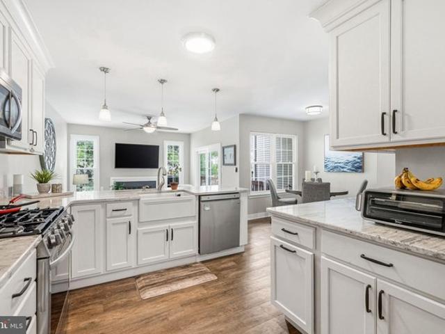 221 Cambridge Cir Unit 113, Kennett Square, PA 19348