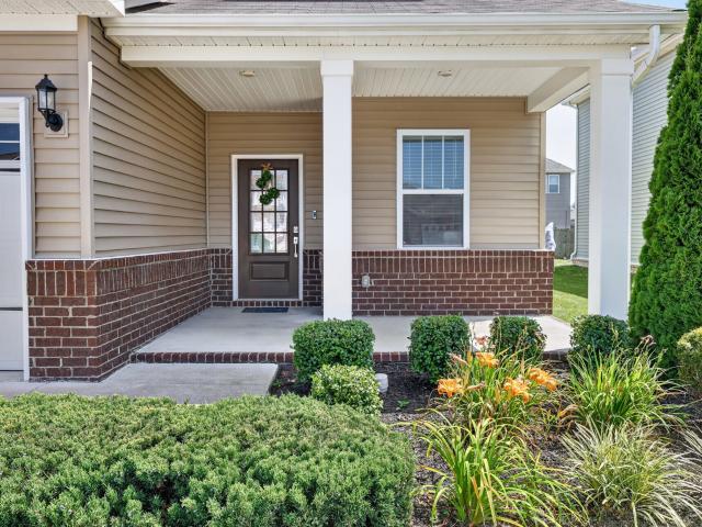 221 Casper Dr