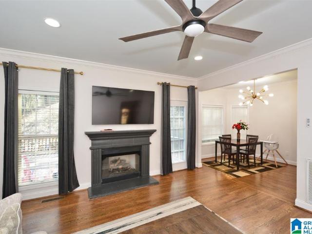 221 Castlehill Drive