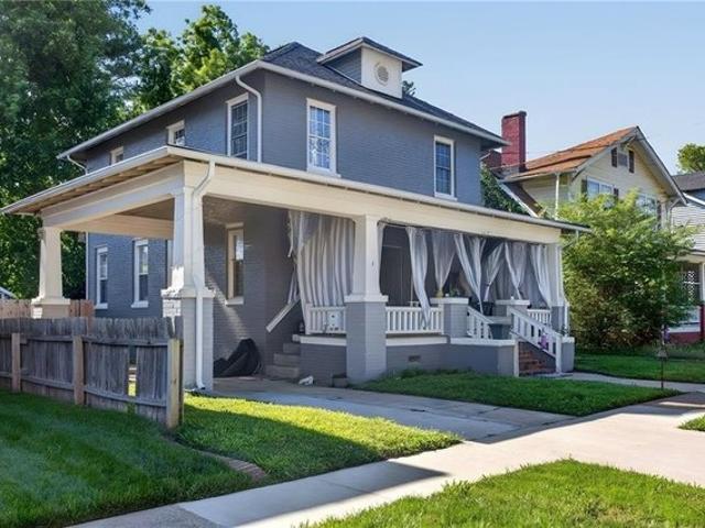221 Cedar St, Suffolk, VA 23434