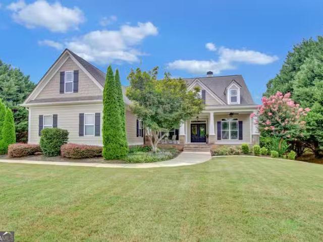 221 Chasewood Ln, Senoia, GA 30276 MLS 10354220