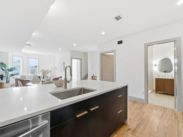 221 Clerk St
