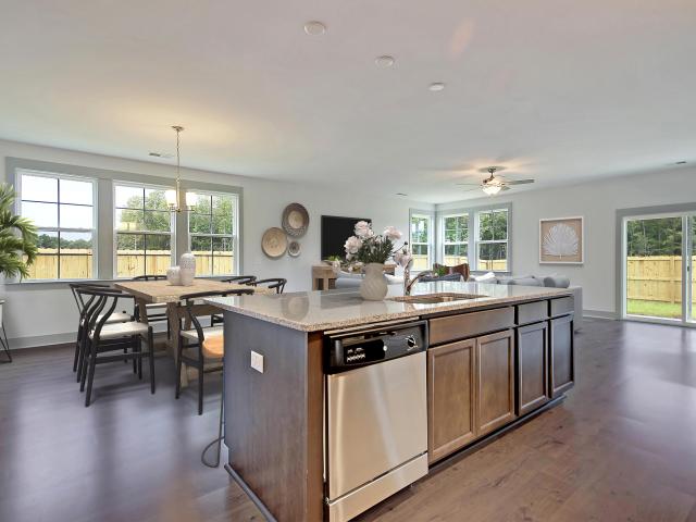221 Creek Pointe Dr, Moncks Corner, SC 29461 | MLS #25027 | Compass
