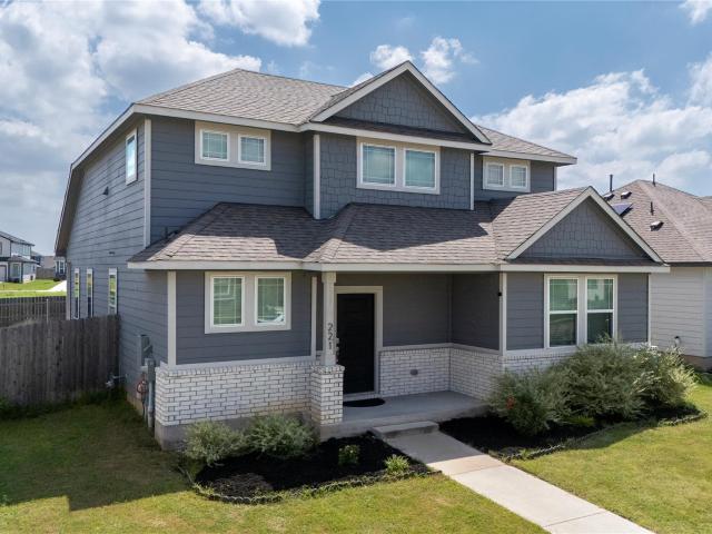 221 Banff Dr