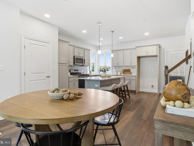221 Bellaride Ln, Unit 68, Millersville, PA 17551 | MLS #PALA2078