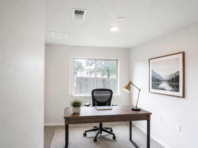 221 Birch Oak Dr
