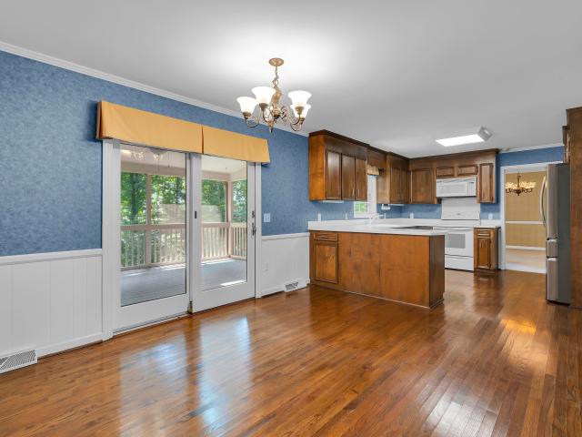 221 Briar Creek Drive