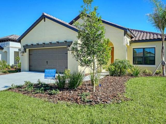 221 Brindisi Cir, Venice, FL 34275
