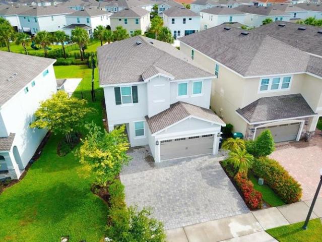 221 Burma St, Kissimmee, FL 34747