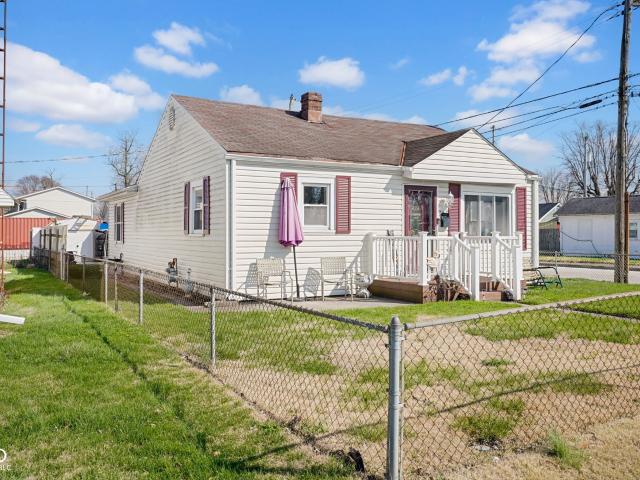 221 Bush Street