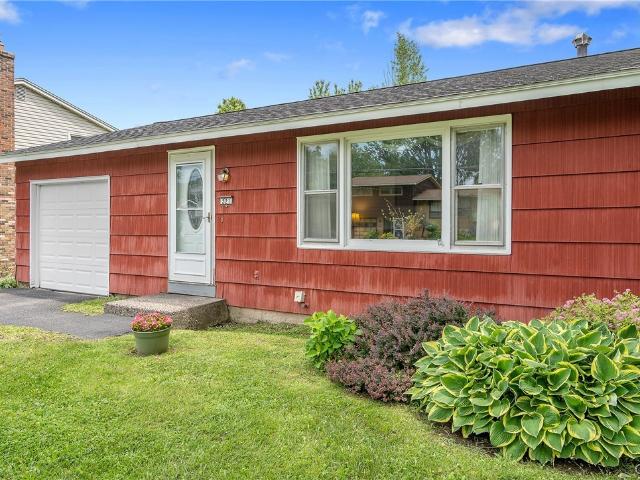 221 Greentree Drive