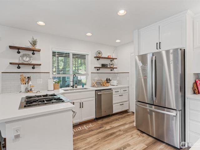 221 Gunther Loop Road