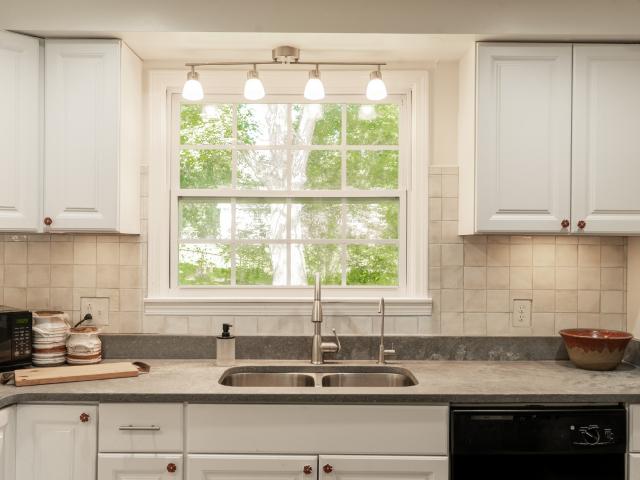 221 Downer Dr, Clarksville, TN 37042 | Compass