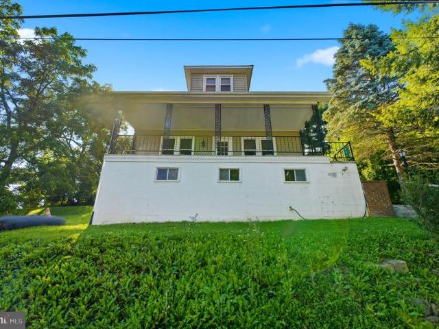 221 Dale Street