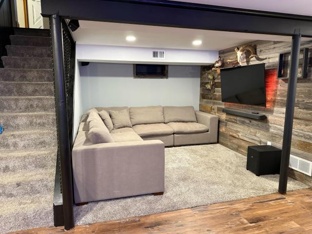 221 E 94th Street