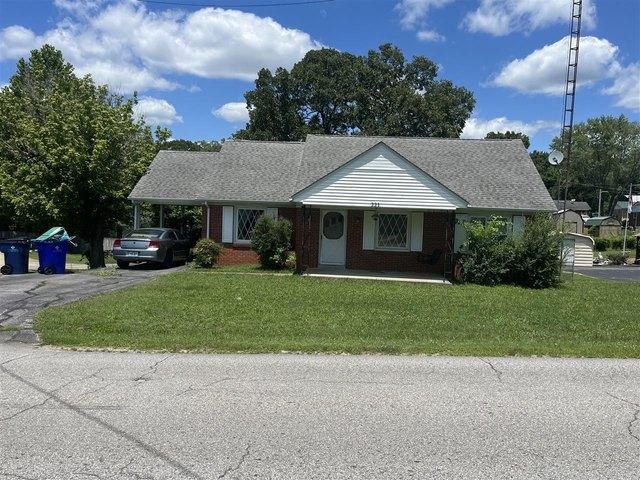 221 E Green St, Lewisburg, KY 42256
