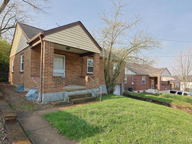 221 E Mechanic Street