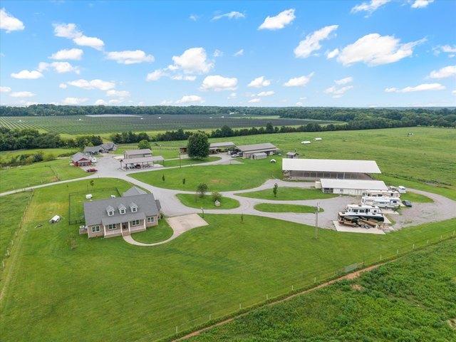 221 Eady Rd, Shelbyville, TN 37160
