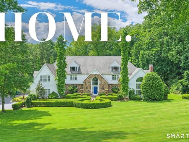 221 Farmstead Hill Rd, Fairfield, CT 06824