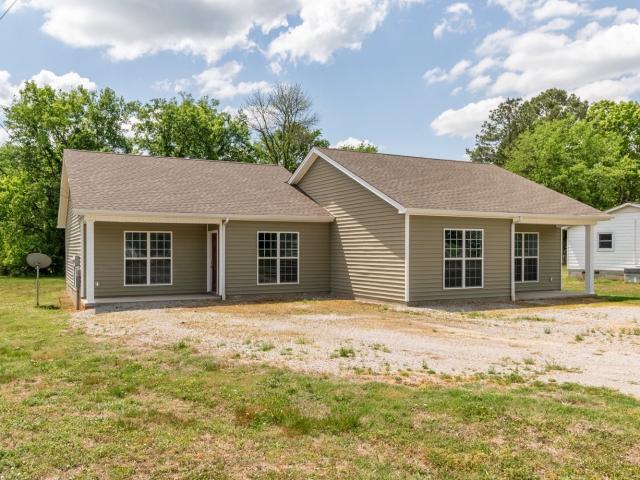 221 Fry Ln