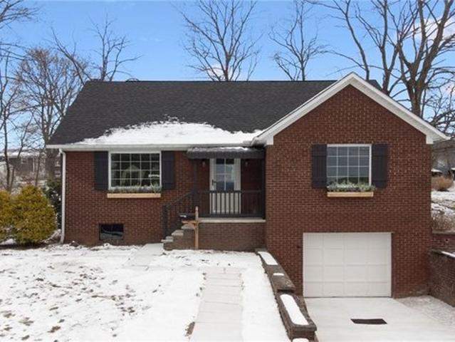 221 Hawthorne St, Johnstown, PA 15904