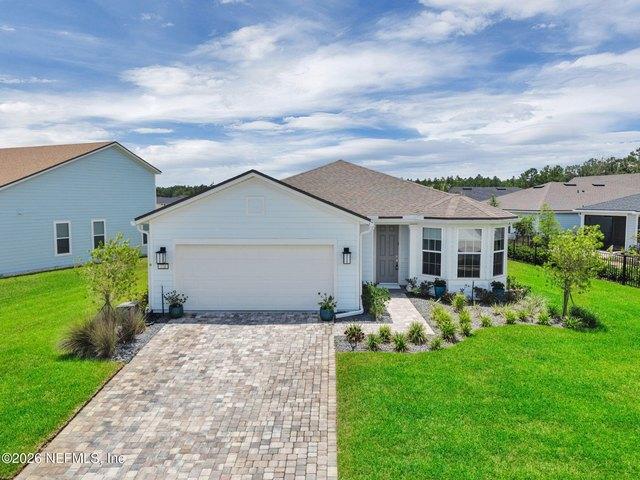 221 Hickory Pine Dr, Saint Augustine, FL 32092