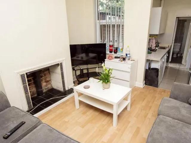 221 Hubert Road, Stirchley, B29 6ES, United Kingdom | 5 bed house for rent #134708073 | Rentberry