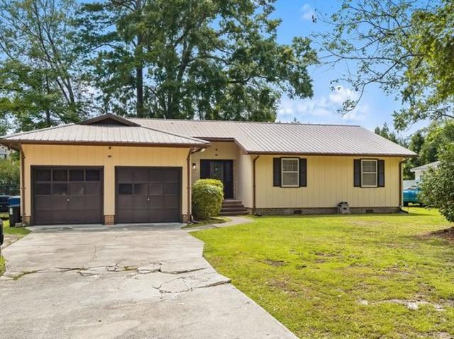 221 Hunters Rd, Myrtle Beach, SC 29579
